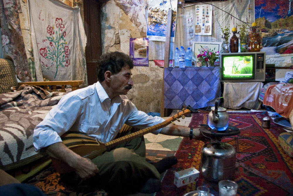Ethnographic Entanglements: Reflections on Fieldwork with Musicians of ...